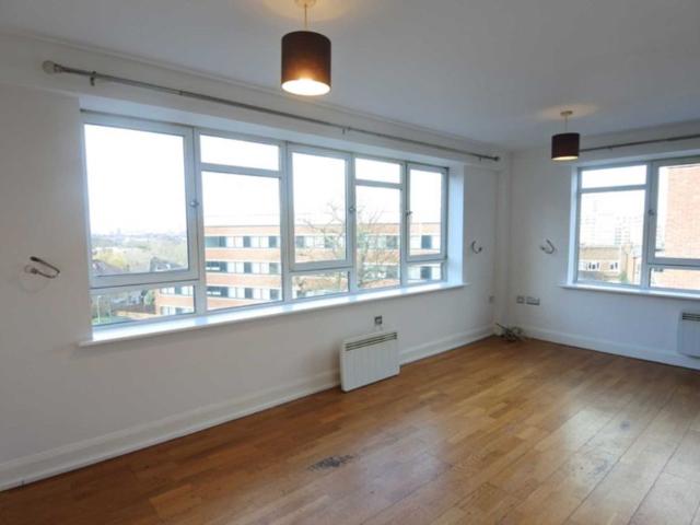 2 bed flat to rent