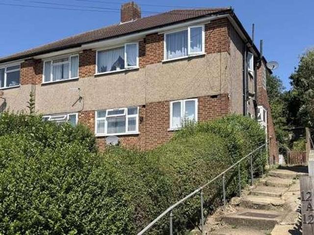 2 bed flat to rent