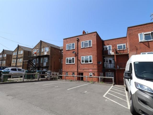 2 BED Flat To rent