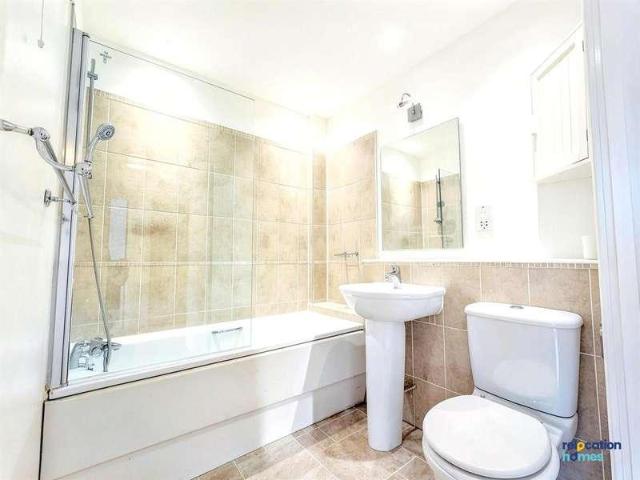 2 bed flat to rent