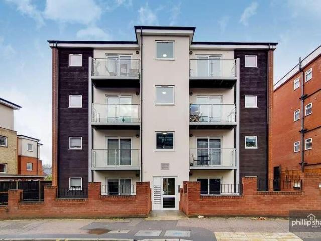 2 bed flat to rent