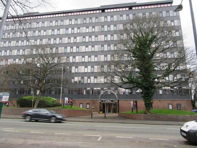 2 bed flat to rent