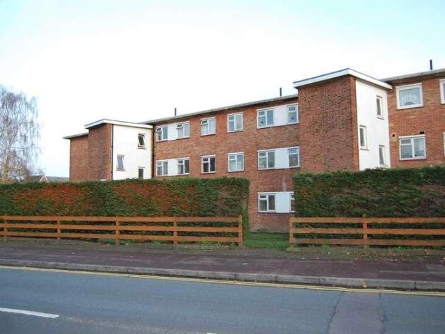 2 bed flat to rent