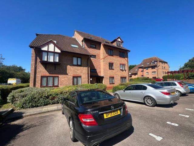 2 BED Flat To rent