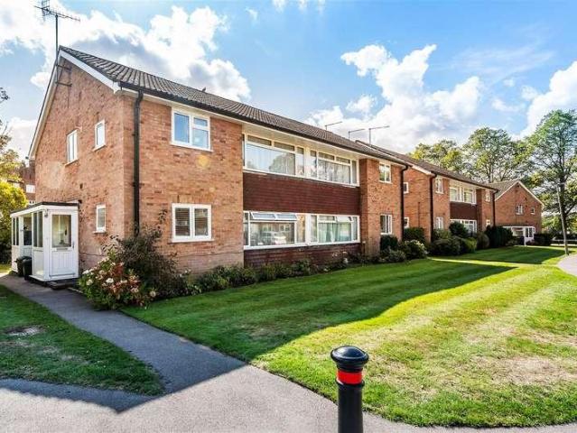 2 bed flat to rent