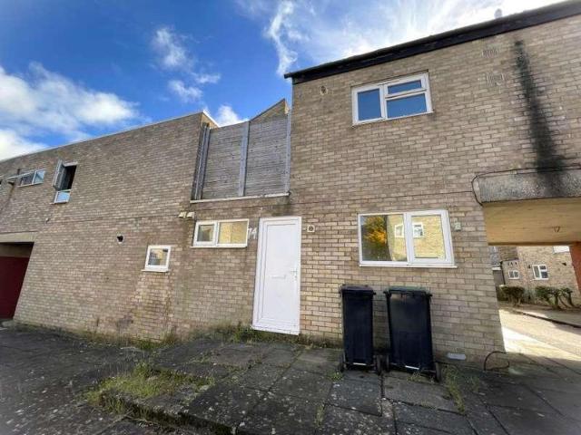 2 bed flat to rent