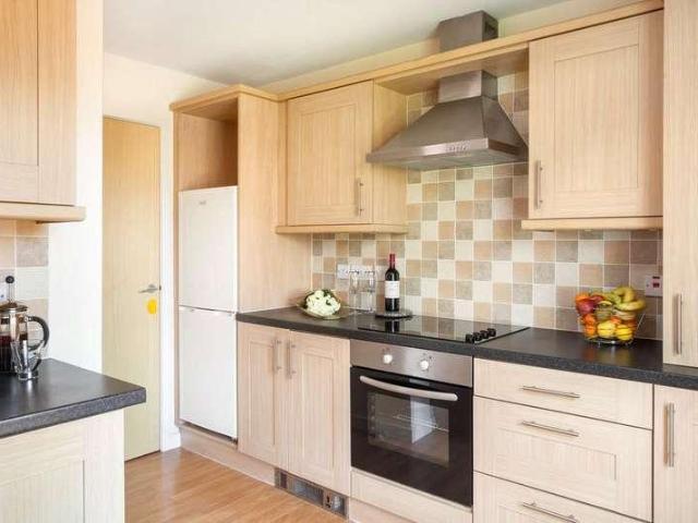 2 bed flat to rent