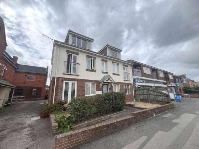 2 bed flat to rent