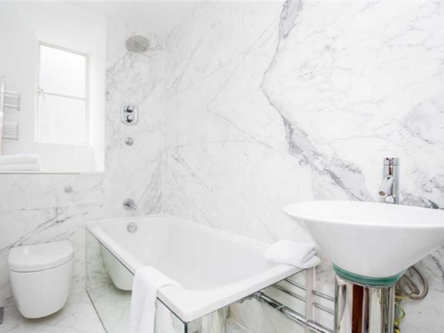 2 bed flat to rent