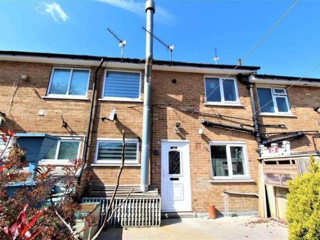2 bed flat to rent