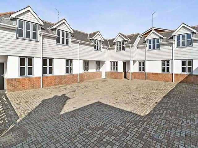 2 bed flat to rent