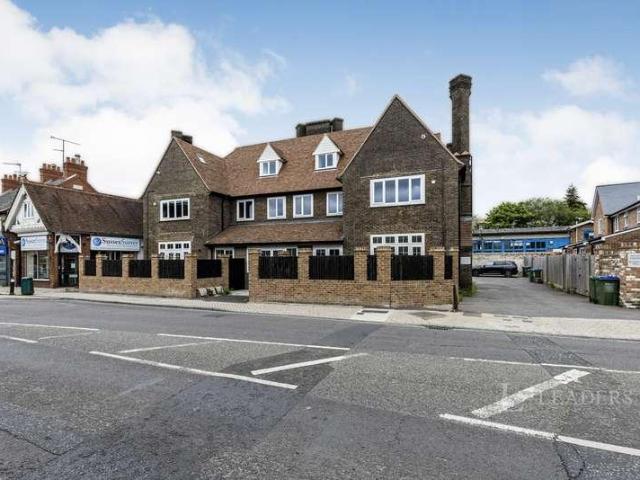 2 bed flat to rent