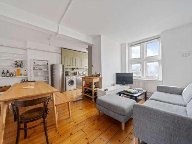 2 bed flat to rent