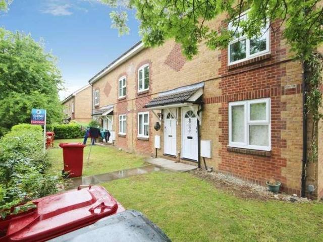 2 bed flat to rent