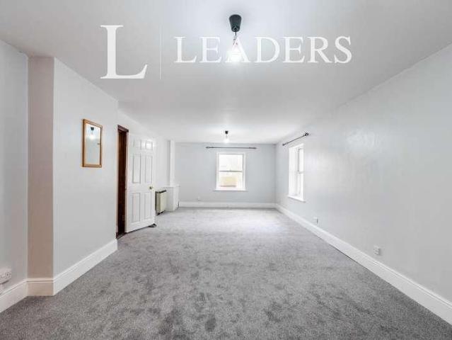 2 bed flat to rent