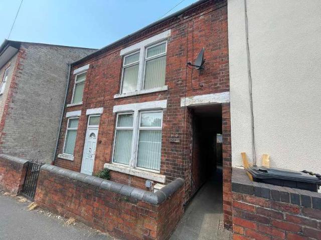 2 bed flat to rent