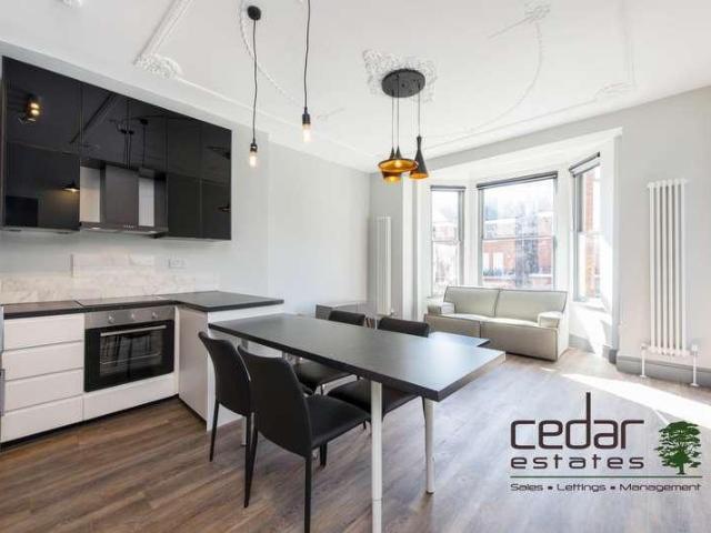 2 bed flat to rent