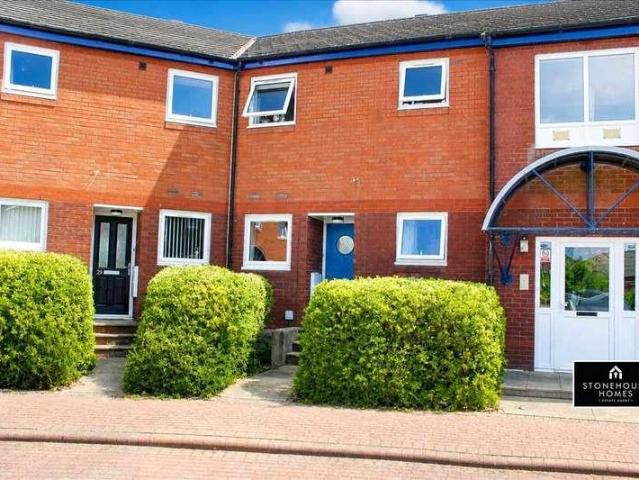 2 bed flat to rent