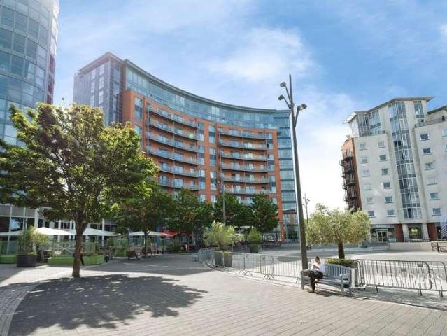 2 bed flat to rent