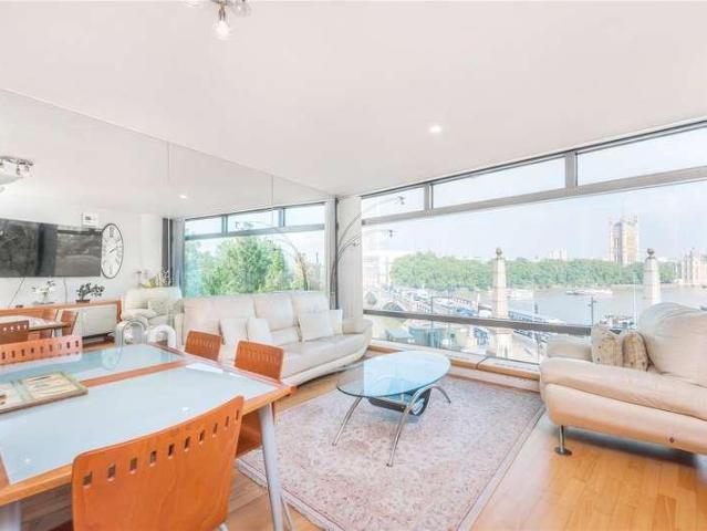 2 bed flat to rent