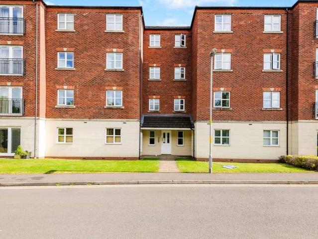 2 bed flat to rent