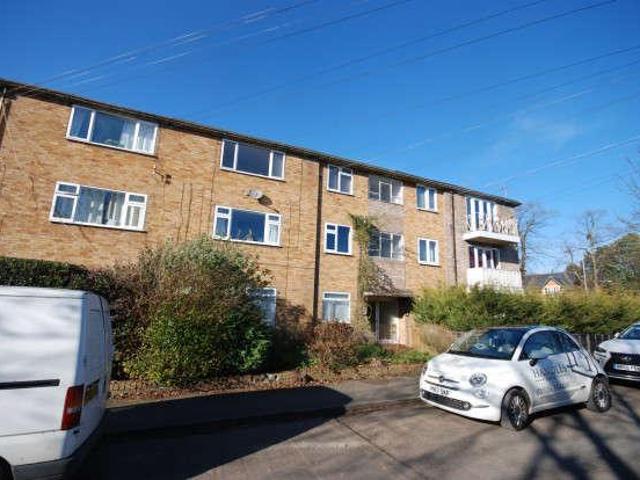 2 bed flat to rent