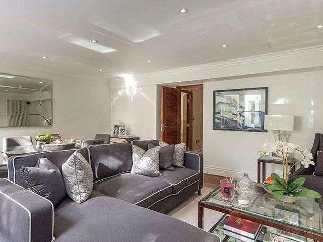 2 bed flat to rent