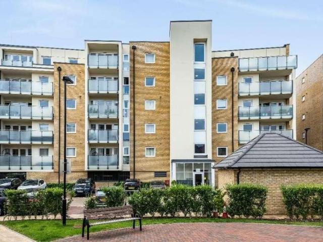 2 bed flat to rent