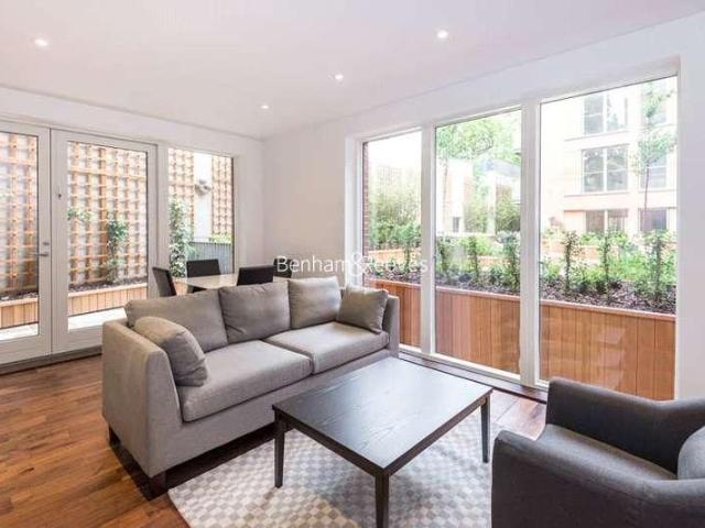 2 bed flat to rent