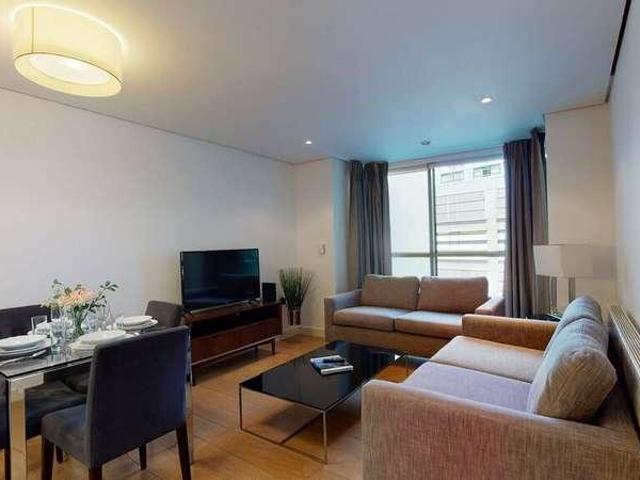 2 bed flat to rent