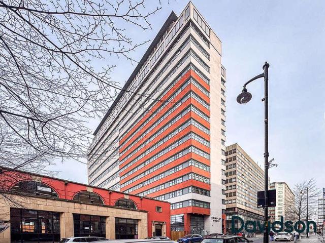 2 bed flat to rent