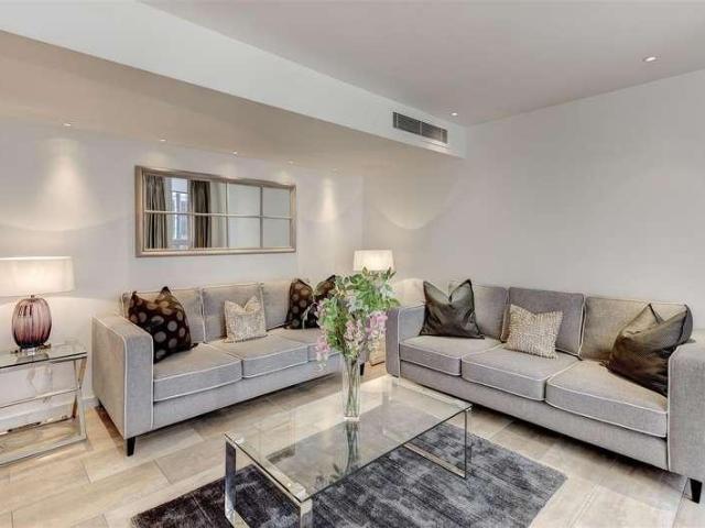 2 bed flat to rent
