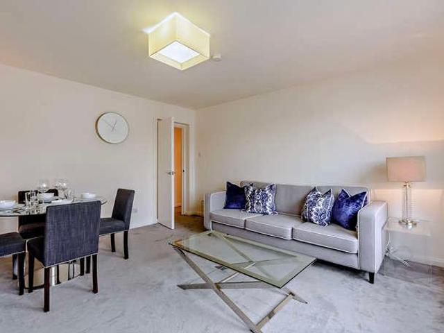 2 bed flat to rent