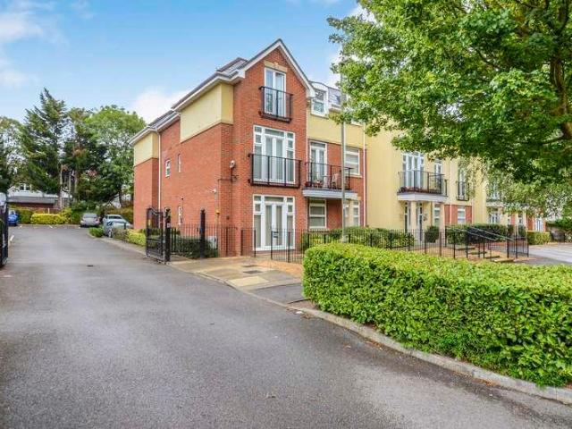 2 bed flat to rent