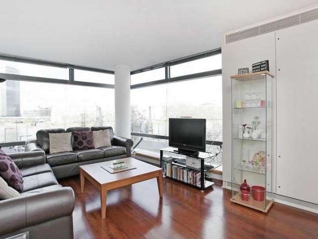 2 bed flat to rent