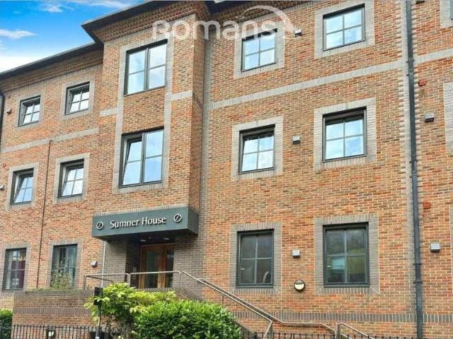 2 bed flat to rent