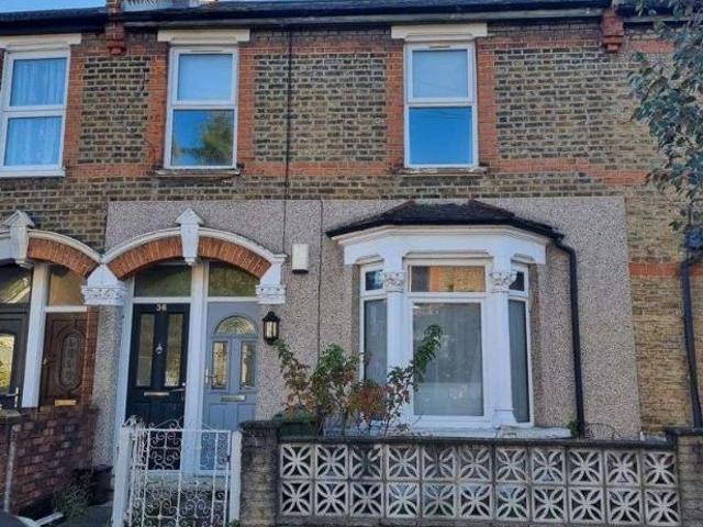 2 bed flat to rent