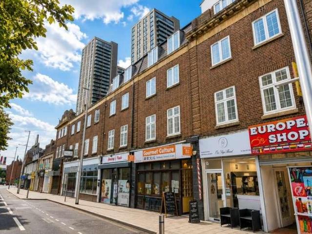 2 bed flat to rent