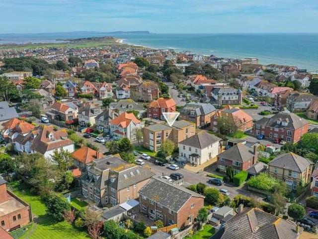 2 bed flat to rent