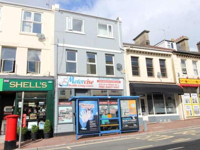 2 bed flat to rent