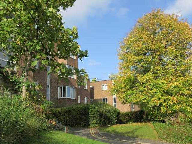 2 Bed flat to rent 900pcm
