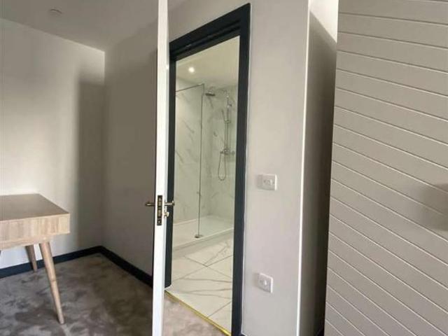 2 bed flat to rent