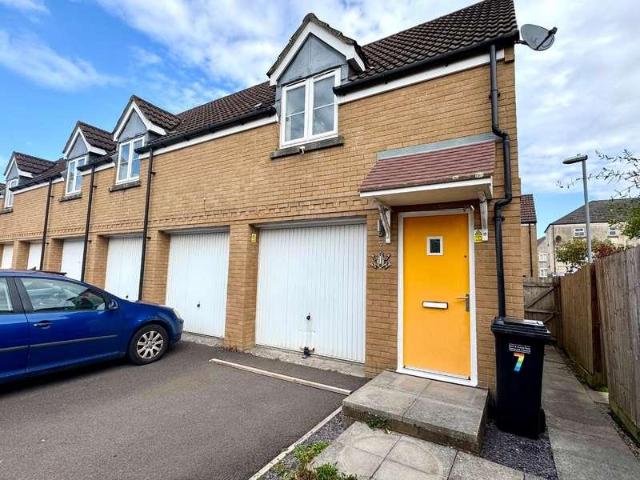 2 bed flat to rent