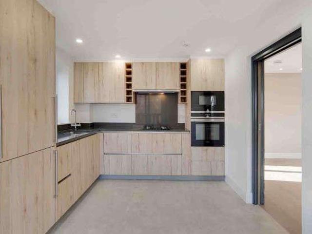 2 bed flat to rent