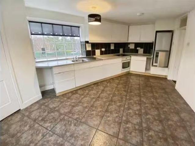 2 bed flat to rent in Brook House, SY8, Ludlow