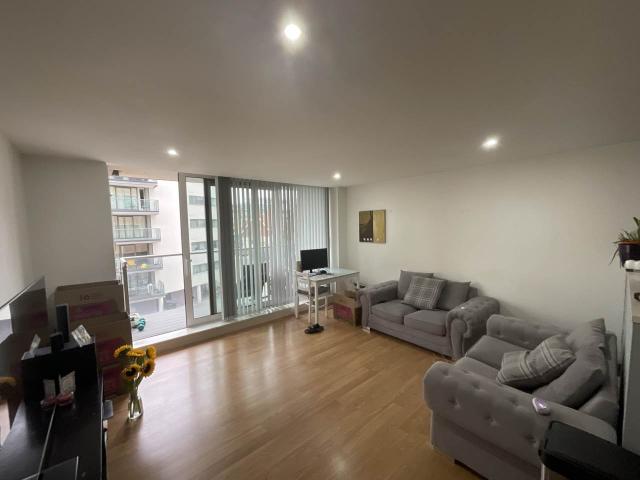 2 bed flat to rent in latitude court, albert basin way, e16