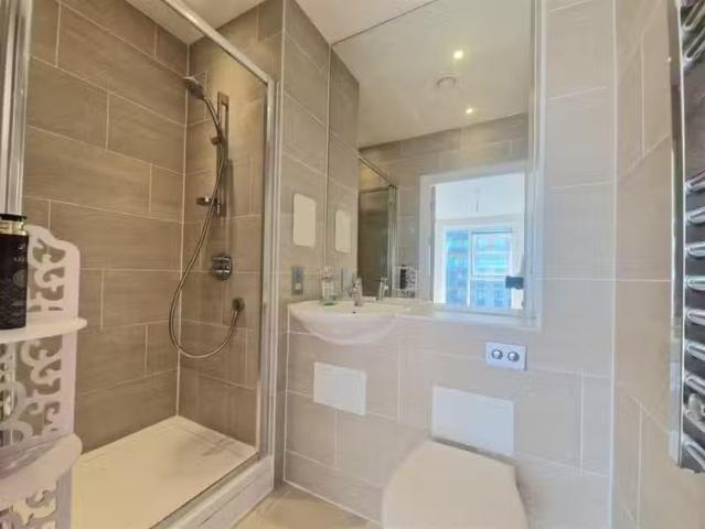 2 bed flat to rent in Matthews Close, HA9, Wembley