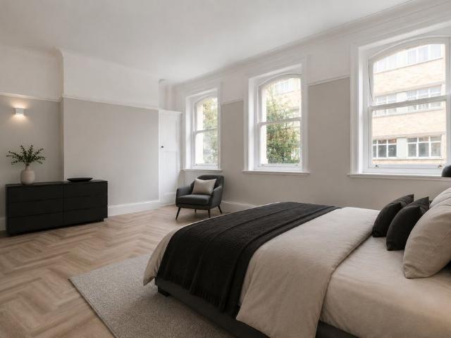 2 bed flat to rent in Richmond Hill, Bournemouth, BH2