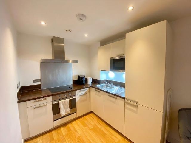 2 bed flat to rent in Rusholme Place, Devell House, M14