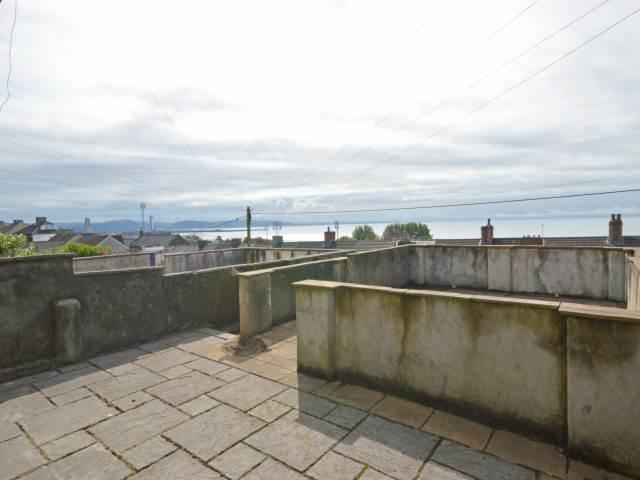 2 bed flat to rent in Trafalgar Place, Brynmill, SA2